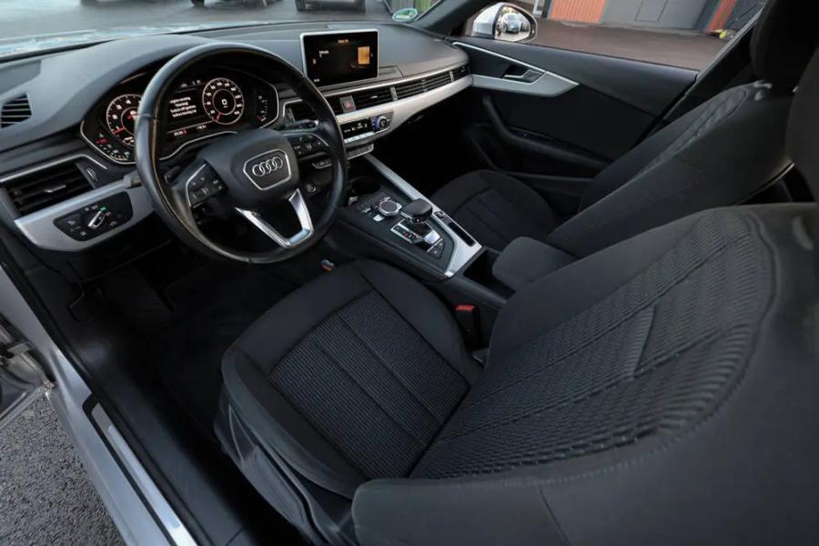Pelēks Audi A4 2016 Jelgava, ar dzinēja tilpumu 2.00 L un nobraukumu 272 tūkst. km par 11450 €, foto 9 vietnē AUTOMOTO.COM.LV