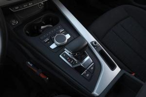 Pelēks Audi A4 2016 Jelgava, ar dzinēja tilpumu 2.00 L un nobraukumu 272 tūkst. km par 11450 €, foto 20 vietnē AUTOMOTO.COM.LV