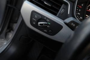 Pelēks Audi A4 2016 Jelgava, ar dzinēja tilpumu 2.00 L un nobraukumu 272 tūkst. km par 11450 €, foto 24 vietnē AUTOMOTO.COM.LV