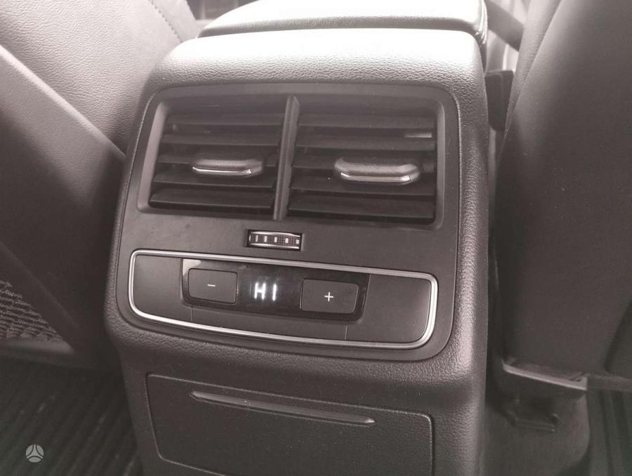 Grey Audi A4 2016 in Panevezys, with an engine capacity of 1.97 L and mileage of 240 thousand km for 15970 €, photo 23 on AUTOMOTO.COM.LV