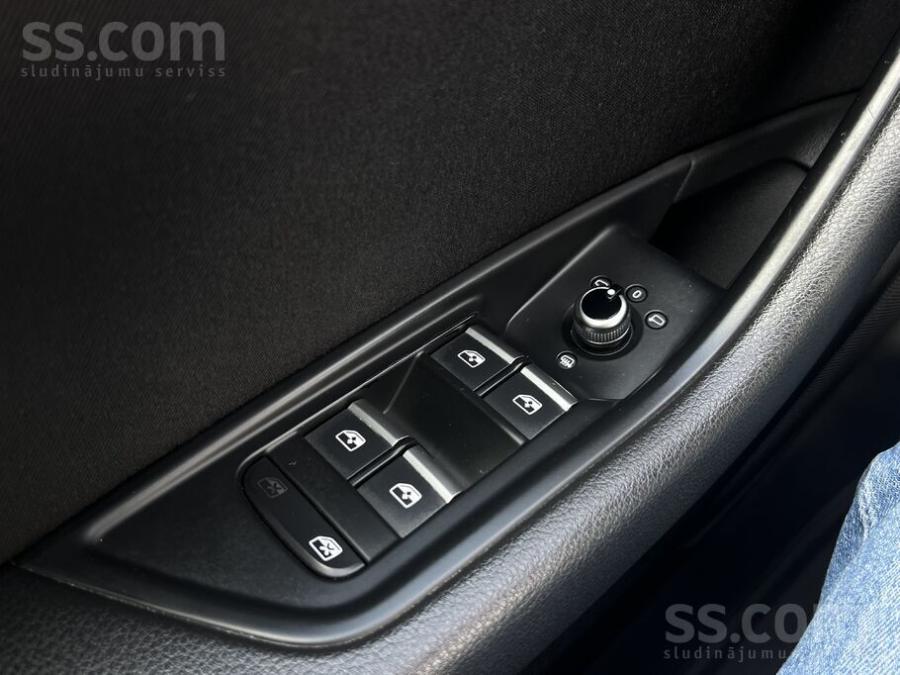 Grey Audi A4 2016 in Limbazi, with an engine capacity of 2.00 L and mileage of 278 thousand km for 9750 €, photo 26 on AUTOMOTO.COM.LV