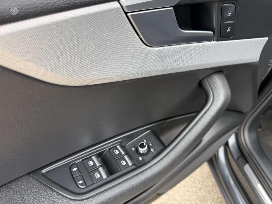 Pelēks Audi A4 2017 Tauragė, ar dzinēja tilpumu 1.97 L un nobraukumu 290 tūkst. km par 11500 €, foto 20 vietnē AUTOMOTO.COM.LV