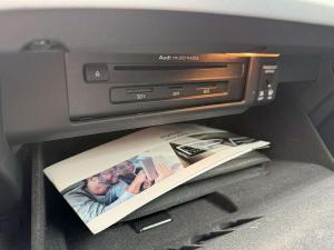 Pelēks Audi A4 2017 Tauragė, ar dzinēja tilpumu 1.97 L un nobraukumu 290 tūkst. km par 11500 €, foto 36 vietnē AUTOMOTO.COM.LV