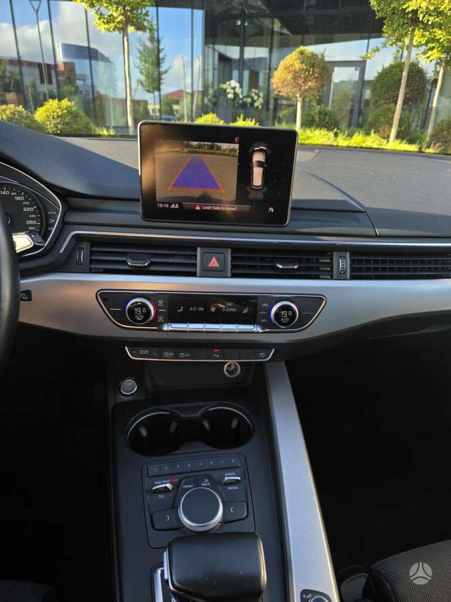 Pelēks Audi A4 2017 Viļņa, ar dzinēja tilpumu 2.00 L un nobraukumu 290 tūkst. km par 9999 €, foto 15 vietnē AUTOMOTO.COM.LV