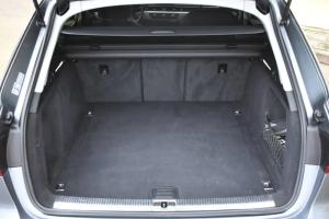 Pelēks Audi A4 2017 Talsi, ar dzinēja tilpumu 2.00 L un nobraukumu 209 tūkst. km par 11900 €, foto 10 vietnē AUTOMOTO.COM.LV