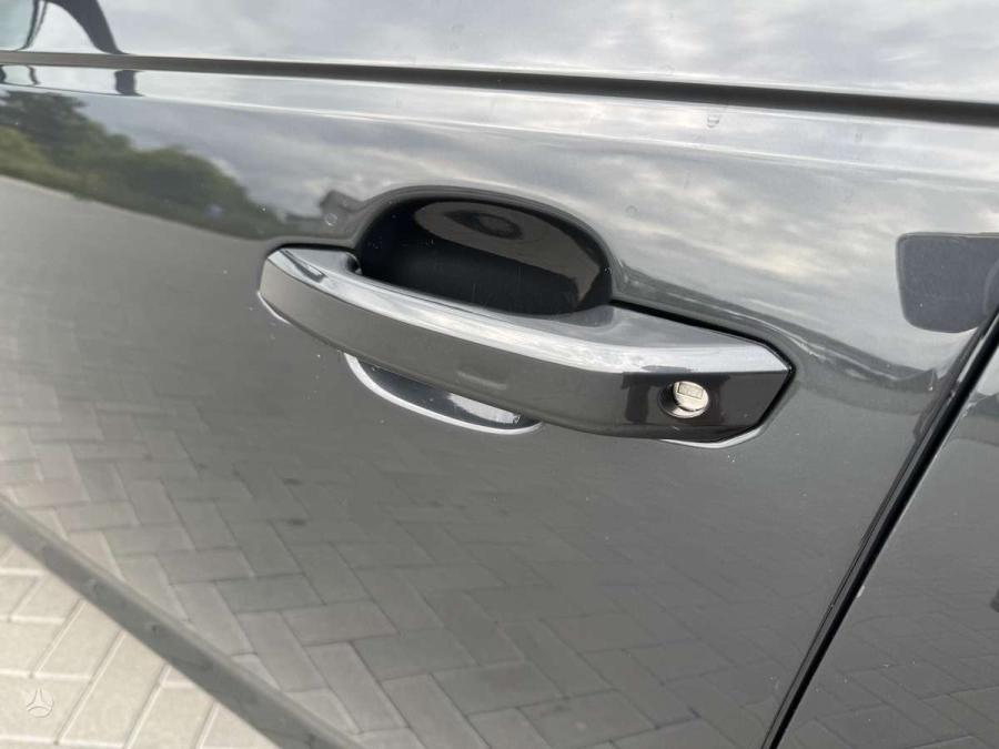 Pelēks Audi A4 2017 Telšiai, ar dzinēja tilpumu 1.97 L un nobraukumu 249 tūkst. km par 9999 €, foto 17 vietnē AUTOMOTO.COM.LV