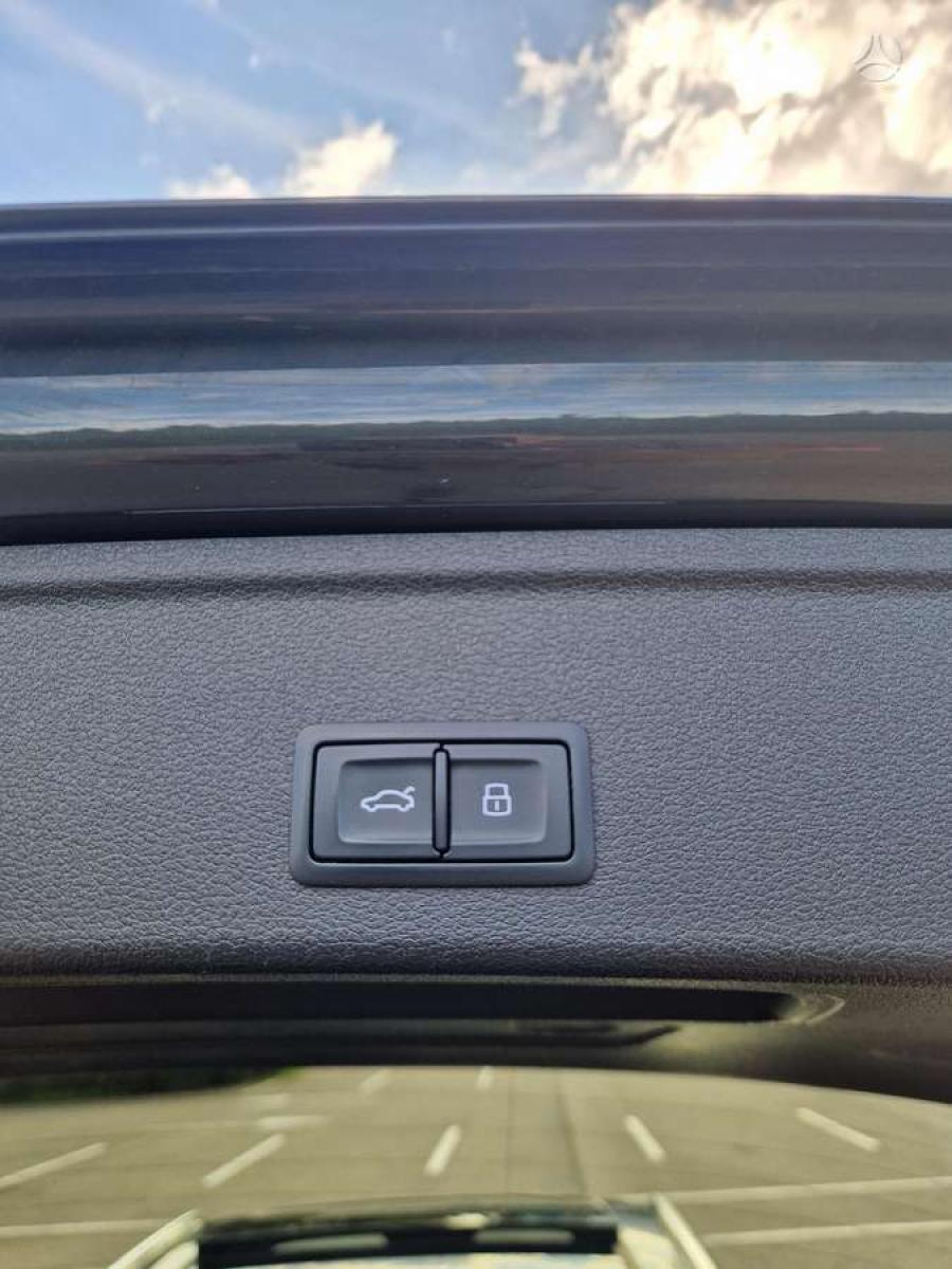 Grey Audi A4 2017 in Siauliai, with an engine capacity of 1.97 L and mileage of 280 thousand km for 14750 €, photo 13 on AUTOMOTO.COM.LV