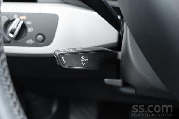 Grey Audi A4 2017 in Riga, with an engine capacity of 2.00 L and mileage of 191 thousand km for 13950 €, photo 10 on AUTOMOTO.COM.LV