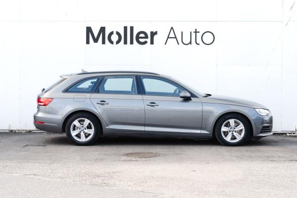 Grey Audi A4 2017 in Riga, with an engine capacity of 2.00 L and mileage of 191 thousand km for 13950 €, photo 5 on AUTOMOTO.COM.LV