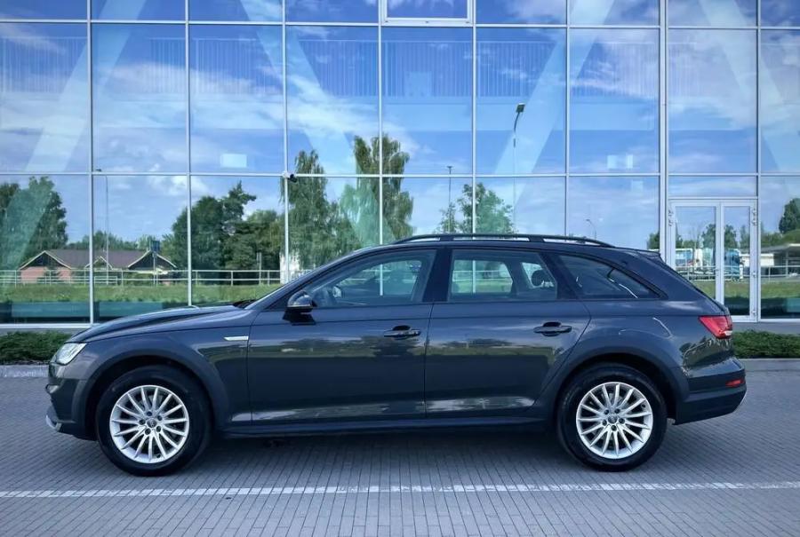 Grey Audi A4 2017 in Rezekne, with an engine capacity of 2.00 L and mileage of 200 thousand km for 15990 €, photo 5 on AUTOMOTO.COM.LV