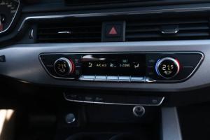 Pelēks Audi A4 2017 Liepāja, ar dzinēja tilpumu 1.40 L un nobraukumu 195 tūkst. km par 12950 €, foto 30 vietnē AUTOMOTO.COM.LV
