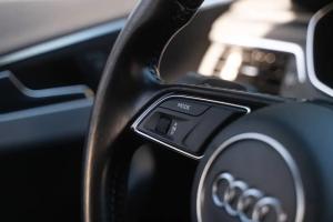 Pelēks Audi A4 2017 Liepāja, ar dzinēja tilpumu 1.40 L un nobraukumu 195 tūkst. km par 12950 €, foto 33 vietnē AUTOMOTO.COM.LV
