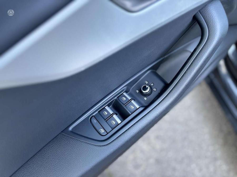 Pelēks Audi A4 2017 Kauņa, ar dzinēja tilpumu 1.97 L un nobraukumu 291 tūkst. km par 12999 €, foto 16 vietnē AUTOMOTO.COM.LV