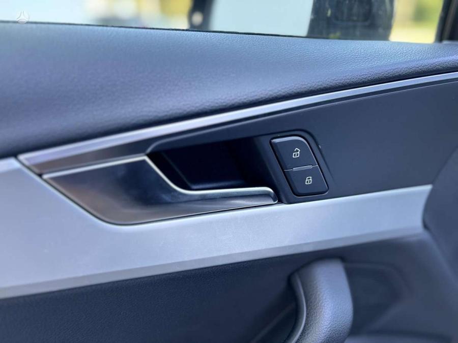Pelēks Audi A4 2017 Kauņa, ar dzinēja tilpumu 1.97 L un nobraukumu 291 tūkst. km par 12999 €, foto 17 vietnē AUTOMOTO.COM.LV