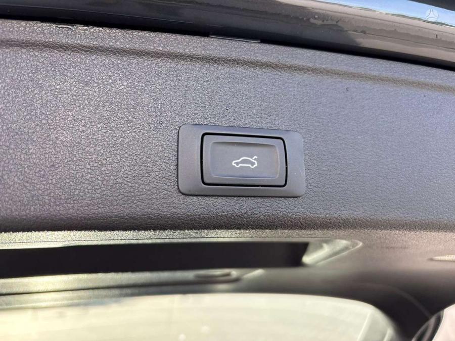 Grey Audi A4 2017 in Telschi, with an engine capacity of 1.97 L and mileage of 212 thousand km for 9200 €, photo 16 on AUTOMOTO.COM.LV