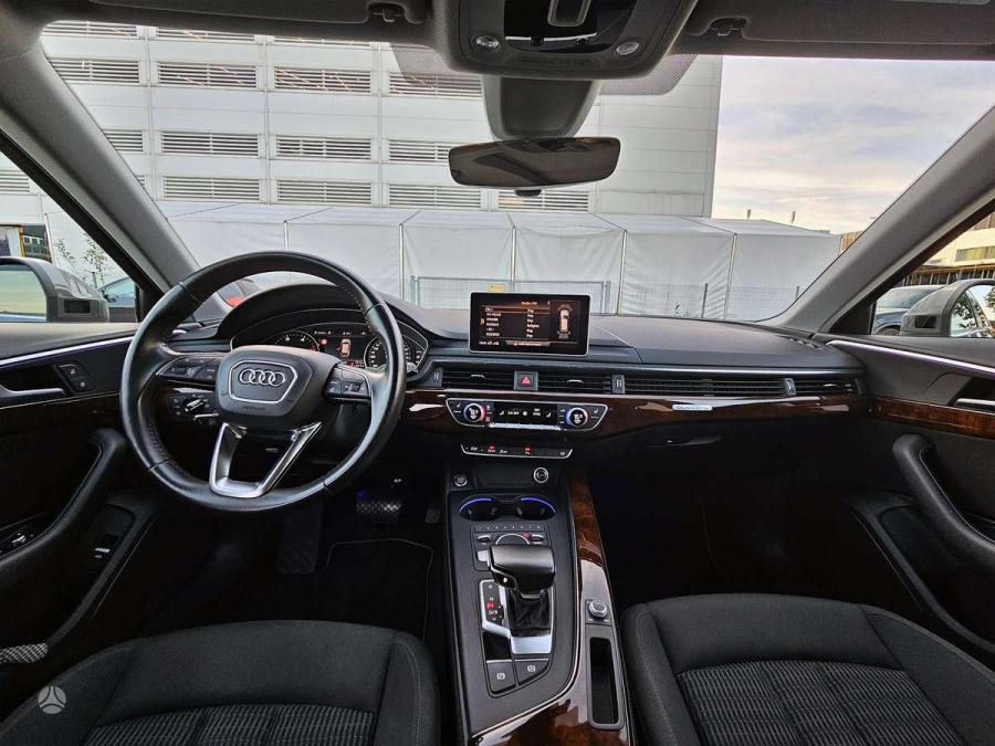 Grey Audi A4 2017 in Vilnius, with an engine capacity of 2.97 L and mileage of 250 thousand km for 12800 €, photo 9 on AUTOMOTO.COM.LV