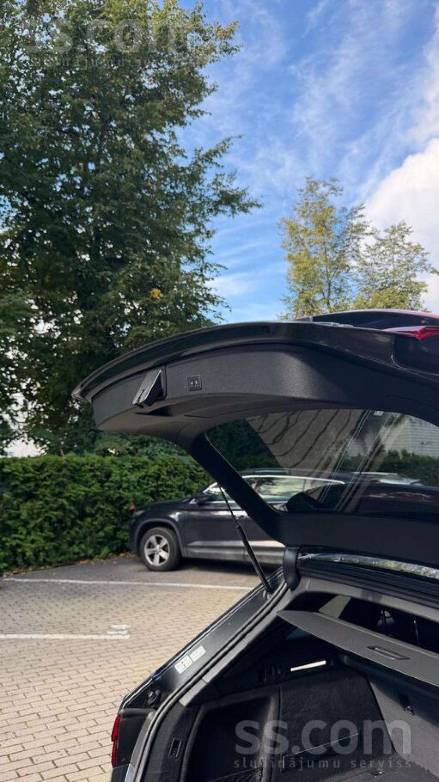 Grey Audi A4 2017 in Riga, with an engine capacity of 3.00 L and mileage of 156 thousand km for 21750 €, photo 21 on AUTOMOTO.COM.LV