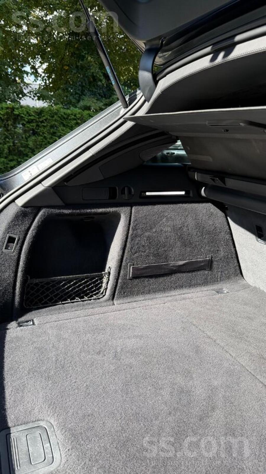Grey Audi A4 2017 in Riga, with an engine capacity of 3.00 L and mileage of 156 thousand km for 21750 €, photo 22 on AUTOMOTO.COM.LV
