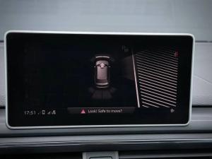 Grey Audi A4 2018 in Riga, with an engine capacity of 3.00 L and mileage of 215 thousand km for 17995 €, photo 15 on AUTOMOTO.COM.LV