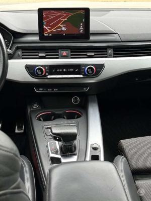 Grey Audi A4 2018 in Kaunas, with an engine capacity of 2.00 L and mileage of 215 thousand km for 13200 €, photo 21 on AUTOMOTO.COM.LV