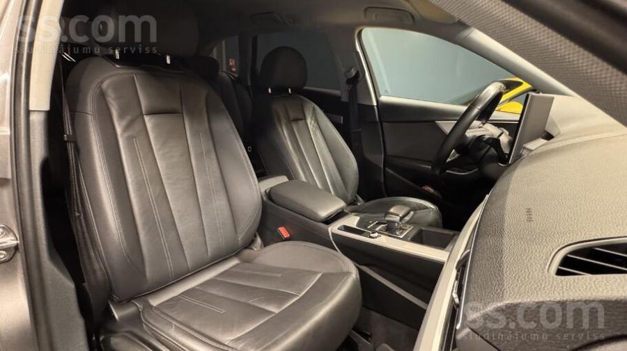 Grey Audi A4 2019 in Riga, with an engine capacity of 2.00 L and mileage of 135 thousand km for 18490 €, photo 10 on AUTOMOTO.COM.LV