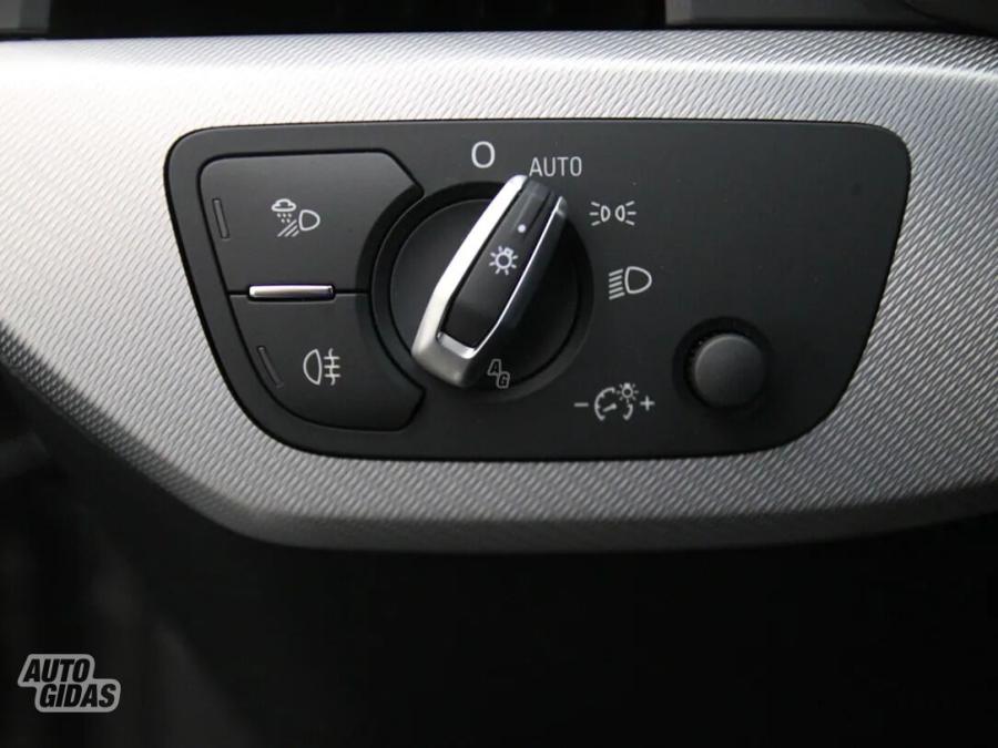 Pelēks Audi A4 2019 Viļņa, ar dzinēja tilpumu 3.00 L un nobraukumu 247 tūkst. km par 16899 €, foto 28 vietnē AUTOMOTO.COM.LV
