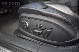 Grey Audi A4 2019 in Riga, with an engine capacity of 2.00 L and mileage of 182 thousand km for 19500 €, photo 5 on AUTOMOTO.COM.LV