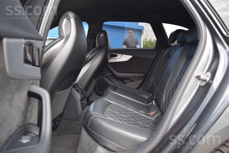 Grey Audi A4 2019 in Riga, with an engine capacity of 2.00 L and mileage of 182 thousand km for 19500 €, photo 16 on AUTOMOTO.COM.LV