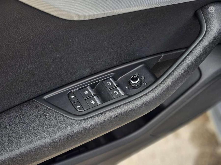 Grey Audi A4 2019 in Rokiskis, with an engine capacity of 1.98 L and mileage of 151 thousand km for 10750 €, photo 18 on AUTOMOTO.COM.LV