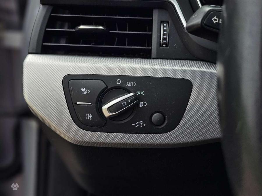 Grey Audi A4 2019 in Rokiskis, with an engine capacity of 1.98 L and mileage of 151 thousand km for 10750 €, photo 27 on AUTOMOTO.COM.LV