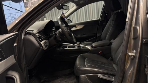 Pelēks Audi A4 2019 Rīga, ar dzinēja tilpumu 2.00 L un nobraukumu 135 tūkst. km par 17990 €, foto 6 vietnē AUTOMOTO.COM.LV