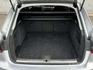 Grey Audi A4 2019 in Riga, with an engine capacity of 2.00 L and mileage of 151 thousand km for 16900 €, photo 23 on AUTOMOTO.COM.LV