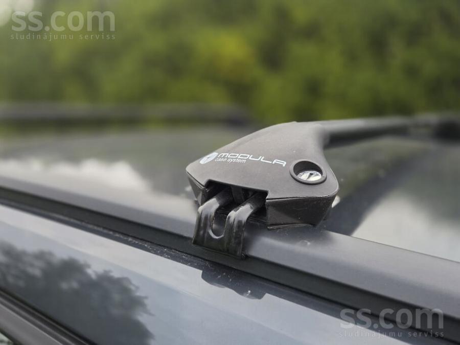 Grey Audi A4 2019 in Ogre, with an engine capacity of 2.00 L and mileage of 213 thousand km for 15000 €, photo 5 on AUTOMOTO.COM.LV