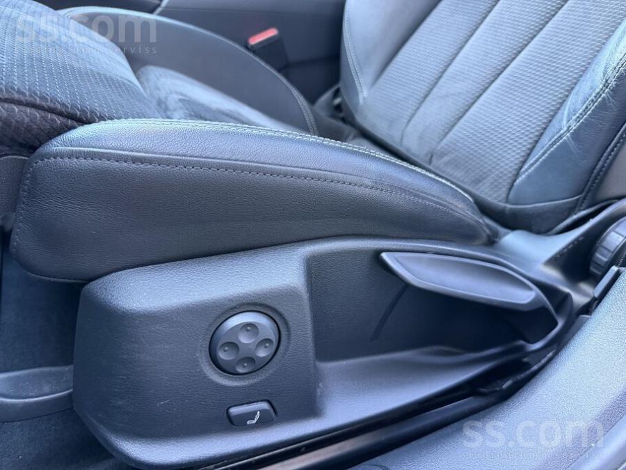 Pelēks Audi A4 2020 Rīga, ar dzinēja tilpumu 2.00 L un nobraukumu 314 tūkst. km par 22495 €, foto 25 vietnē AUTOMOTO.COM.LV