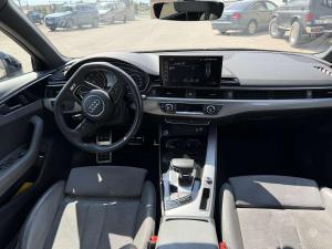 Grey Audi A4 2020 in Utena, with an engine capacity of 2.97 L and mileage of 250 thousand km for 16700 €, photo 9 on AUTOMOTO.COM.LV
