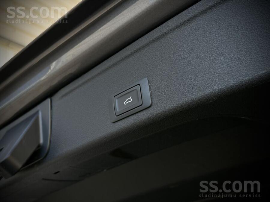 Grey Audi A4 2021 in Tukums, with an engine capacity of 2.00 L and mileage of 253 thousand km for 16990 €, photo 26 on AUTOMOTO.COM.LV