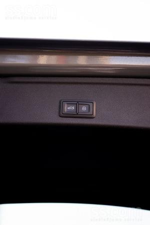 Pelēks Audi A4 2021 Rīga, ar dzinēja tilpumu 2.00 L un nobraukumu 274 tūkst. km par 25500 €, foto 24 vietnē AUTOMOTO.COM.LV