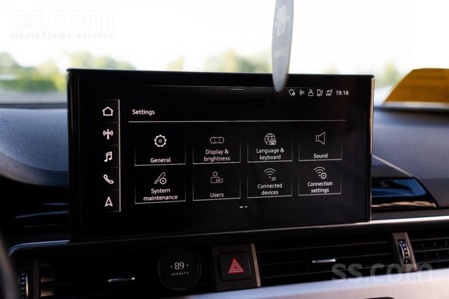 Pelēks Audi A4 2021 Rīga, ar dzinēja tilpumu 2.00 L un nobraukumu 274 tūkst. km par 25500 €, foto 30 vietnē AUTOMOTO.COM.LV