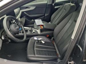 Pelēks Audi A4 2021 Viļņa, ar dzinēja tilpumu 1.97 L un nobraukumu 56 tūkst. km par 14800 €, foto 8 vietnē AUTOMOTO.COM.LV
