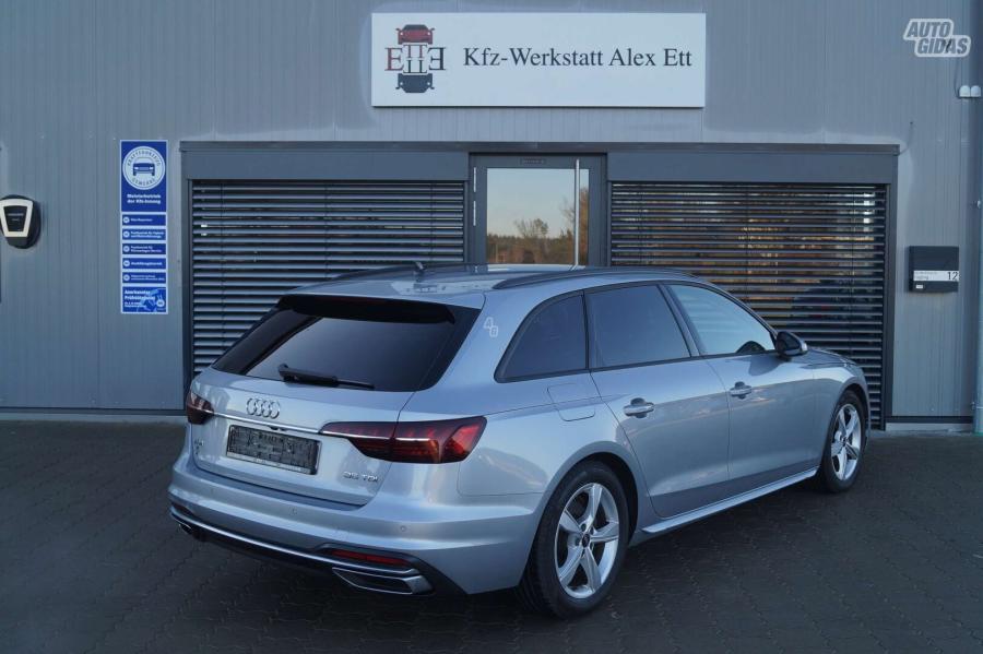 Grey Audi A4 2022 in Kaunas, with an engine capacity of 0.00 L and mileage of 62 thousand km for 30076 €, photo 4 on AUTOMOTO.COM.LV