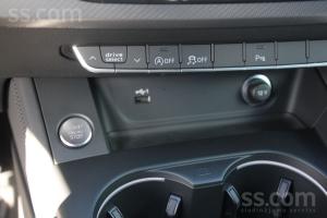 Pelēks Audi A4 2022 Tukums, ar dzinēja tilpumu 2.00 L un nobraukumu 198 tūkst. km par 22990 €, foto 23 vietnē AUTOMOTO.COM.LV