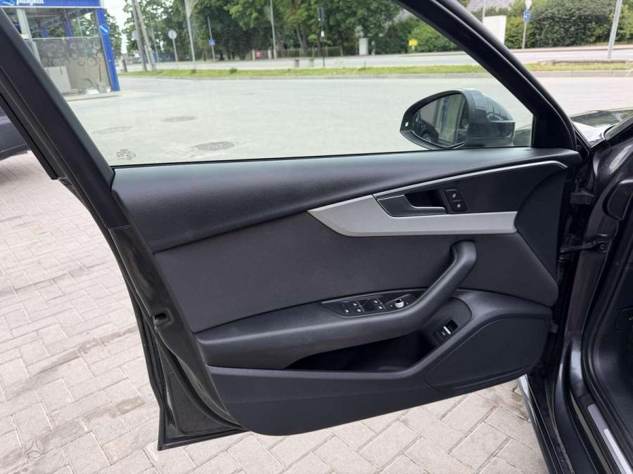 Grey Audi A4 2022 in Taurage, with an engine capacity of 1.97 L and mileage of 264 thousand km for 14200 €, photo 19 on AUTOMOTO.COM.LV