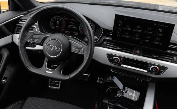 Grey Audi A4 2023 in Jelgava, with an engine capacity of 2.00 L and mileage of 195 thousand km for 21900 €, photo 9 on AUTOMOTO.COM.LV