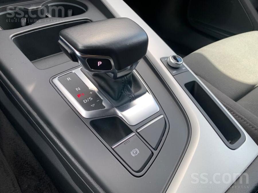 Pelēks Audi A4 2023 Rīga, ar dzinēja tilpumu 2.00 L un nobraukumu 229 tūkst. km par 16999 €, foto 15 vietnē AUTOMOTO.COM.LV
