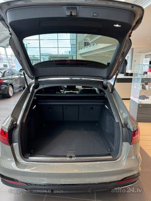 Pelēks Audi A4 2024 Tallina, ar dzinēja tilpumu 2.00 L un nobraukumu 39 tūkst. km par 36900 €, foto 18 vietnē AUTOMOTO.COM.LV