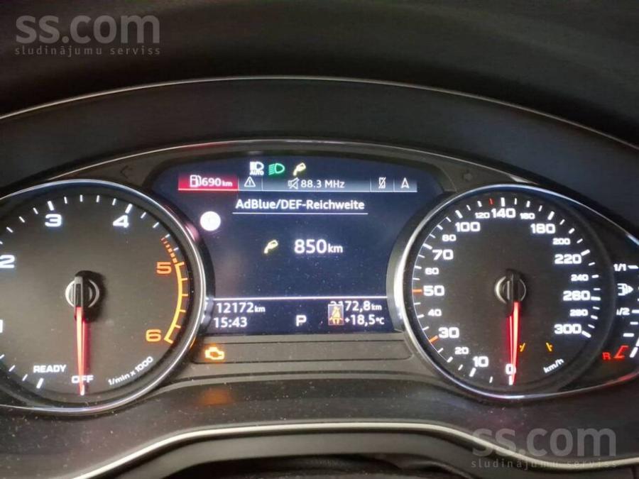 Grey Audi A4 2024 in Riga, with an engine capacity of 2.00 L and mileage of 12 thousand km for 29900 €, photo 5 on AUTOMOTO.COM.LV