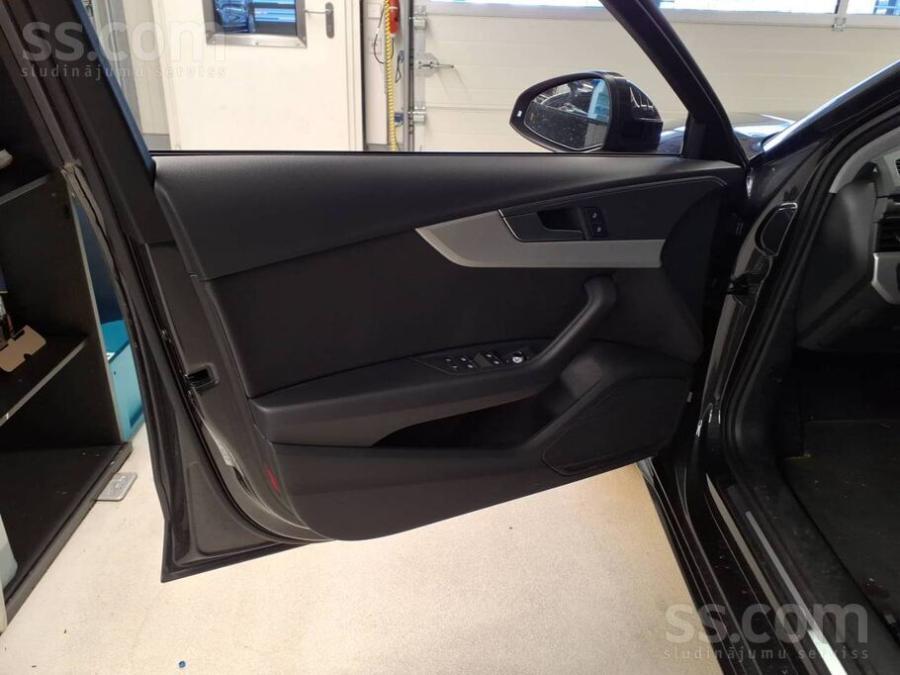 Grey Audi A4 2024 in Riga, with an engine capacity of 2.00 L and mileage of 12 thousand km for 29900 €, photo 8 on AUTOMOTO.COM.LV