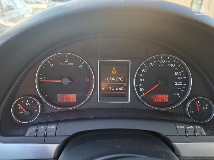 Audi A4 2008 in Vilnius, with an engine capacity of 2.00 L and mileage of 388 thousand km for 1200 €, photo 5 on AUTOMOTO.COM.LV
