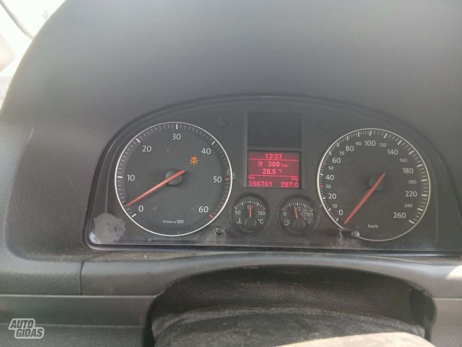 Audi A4 1998 in Prienai, with an engine capacity of 1.90 L and mileage of 420 thousand km for 700 €, photo 9 on AUTOMOTO.COM.LV