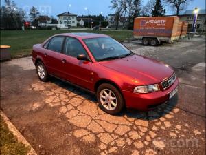 Oranžs Audi A4 1995 Jelgava, ar dzinēja tilpumu 1.80 L un nobraukumu 235 tūkst. km par 1350 €, foto 3 vietnē AUTOMOTO.COM.LV